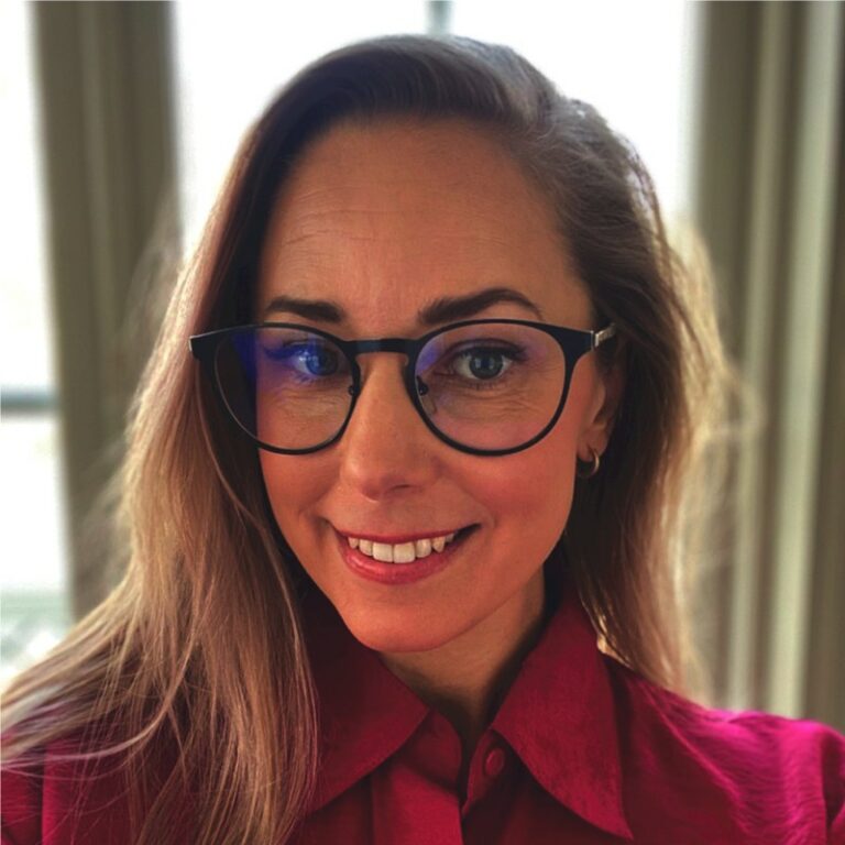 Supercell shifts to new organization model, names Sara Bach President ...